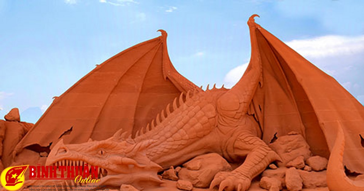 Lady Sand Sculpture World Championship opens